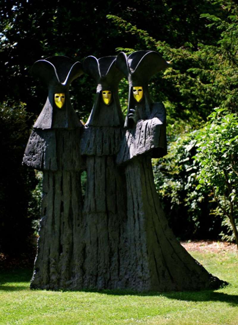 Where is the Bronze Philip Jackson Sculpture - YouFine Bronze Sculpture