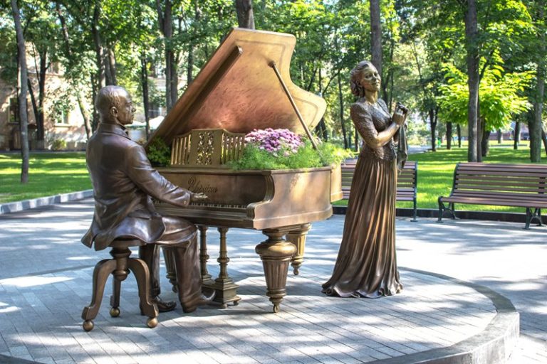 Large Bronze Piano Musical Instruments Sculpture - YouFine